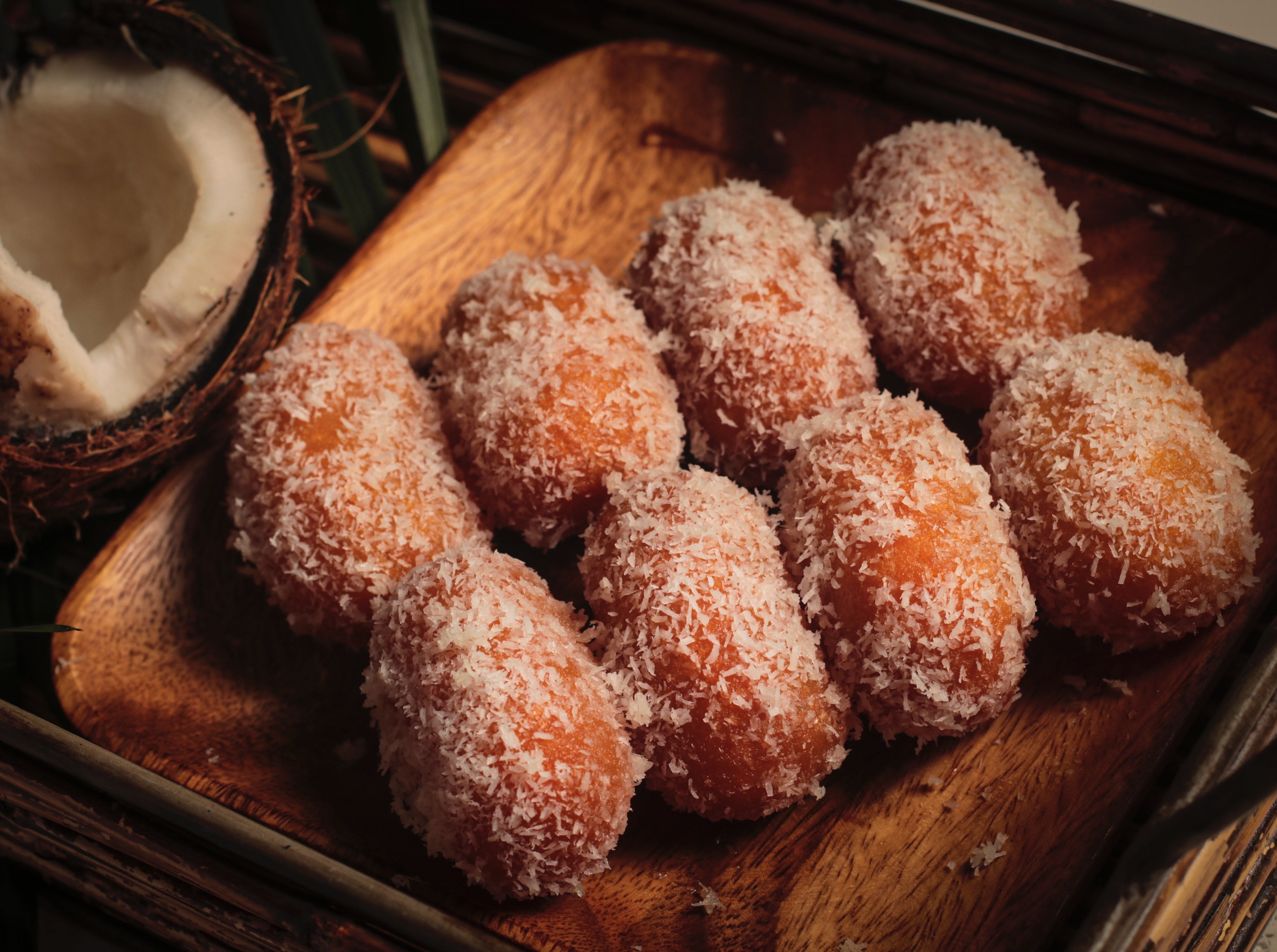 Coconut Jamun 5pcs – Shaheen Sweets